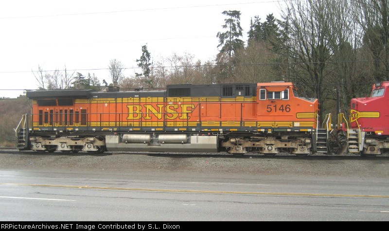 BNSF 5146 @ Bayside